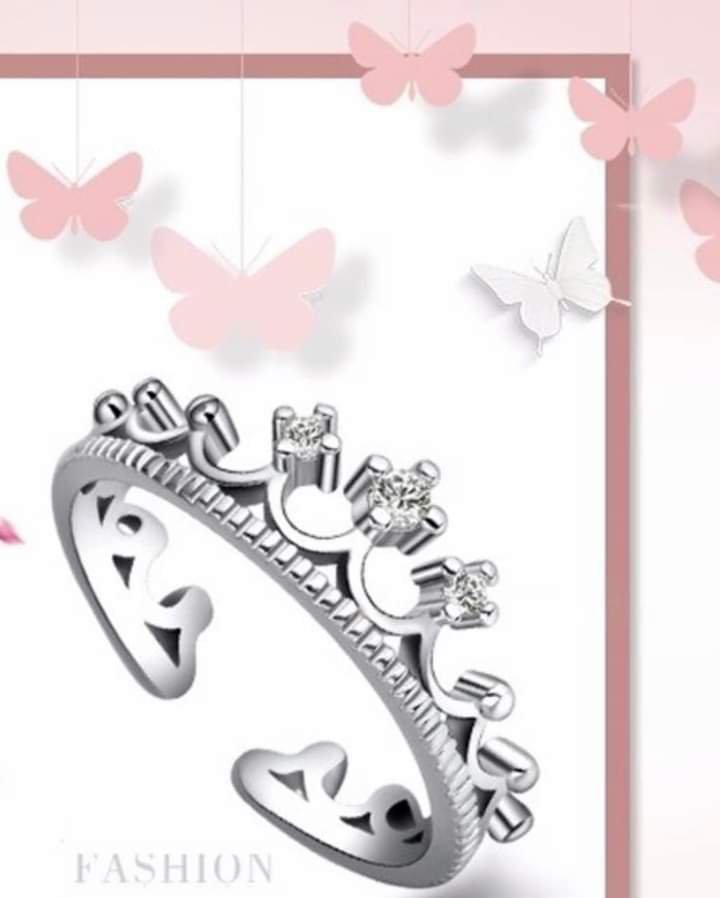 Anillo Queen para la reina del corazón – Mia Luna